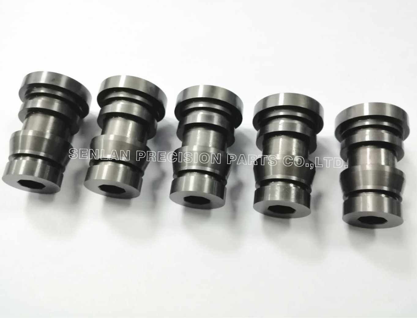 ก๊าซไนไตรดิ้ง Orvar Supreme ชิ้นส่วนแม่พิมพ์พลาสติกแกนแทรกชิ้นส่วน ...